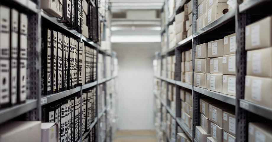 WHAT IS THE DIFFERENCE BETWEEN ONSITE AND OFFSITE DATA BACKUP? - Data Up